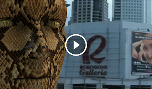 Snake Man in Robinson's Galleria - The Truth Behind It: Is it Real ...