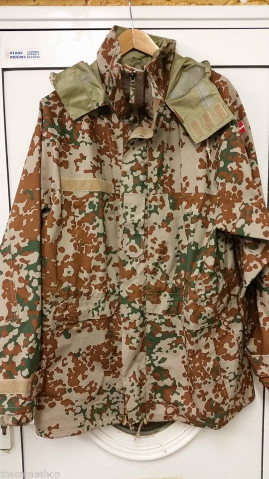 Webbingbabel: Danish Army Desert m84 Camo Goretex Waterproof Set