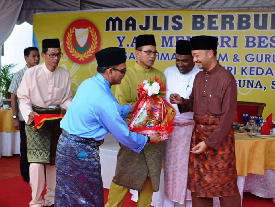 taipanmaster the orang batu: Majlis Berbuka Puasa dan Terawih Iman Dan ... taipanmaster the orang batu: Majlis Berbuka Puasa dan Terawih Iman Dan ...