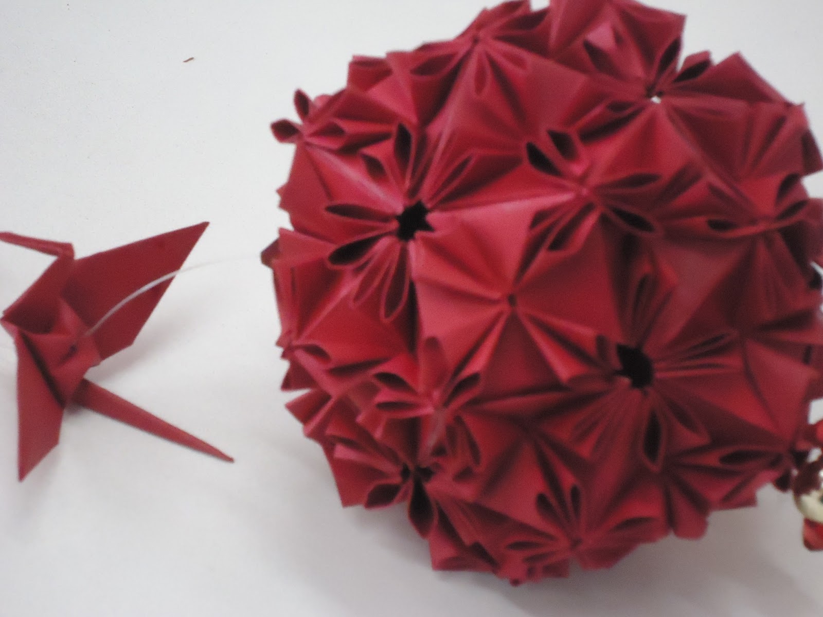 Dobras de Arte - Origami: Kusudamas da Semana