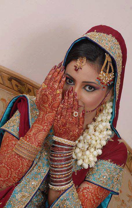 Multimedia Collection: New Shadi Style Pictures