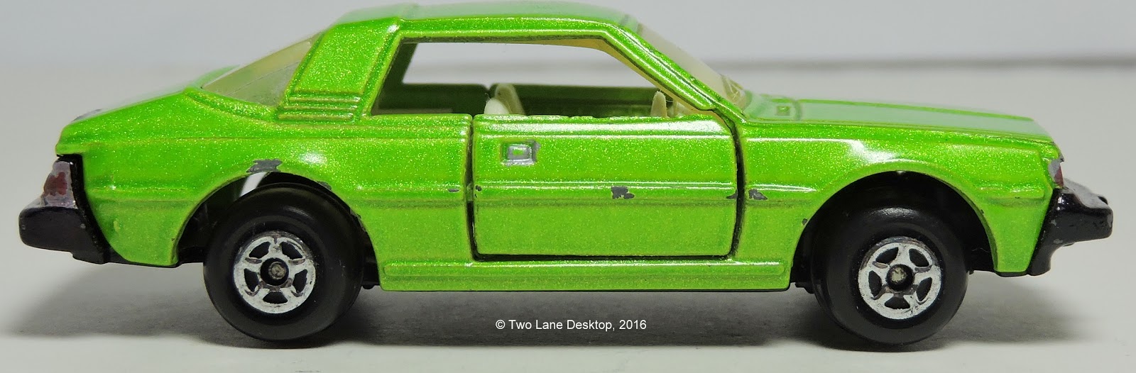 Matchbox Mitsubishi Galant Eterna, Rover 3500, and Oldsmobile Aerotech ...