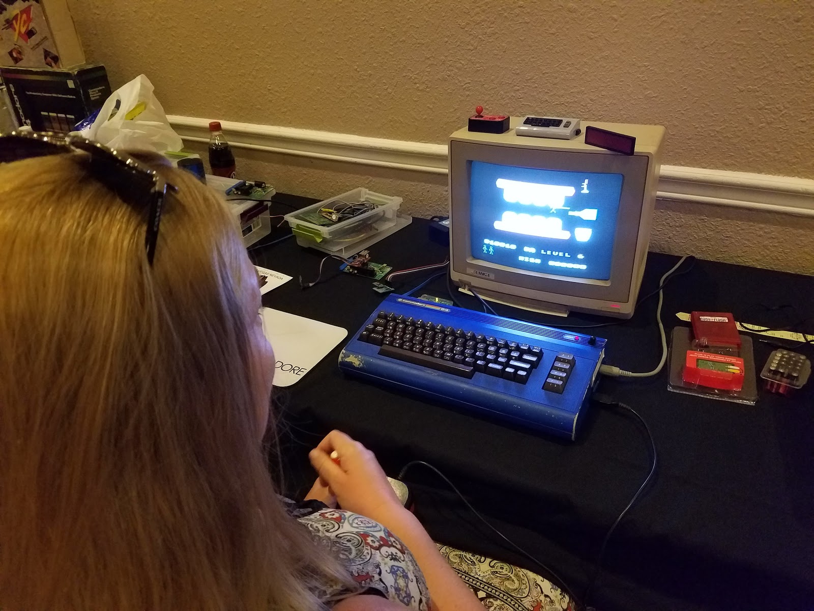 Clone-a-Dore: C64 Micro ATX Replacement Motherboard