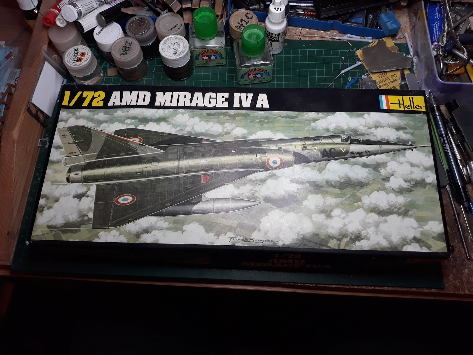 Andy King's Model Blog: Heller 1/72 Mirage IV