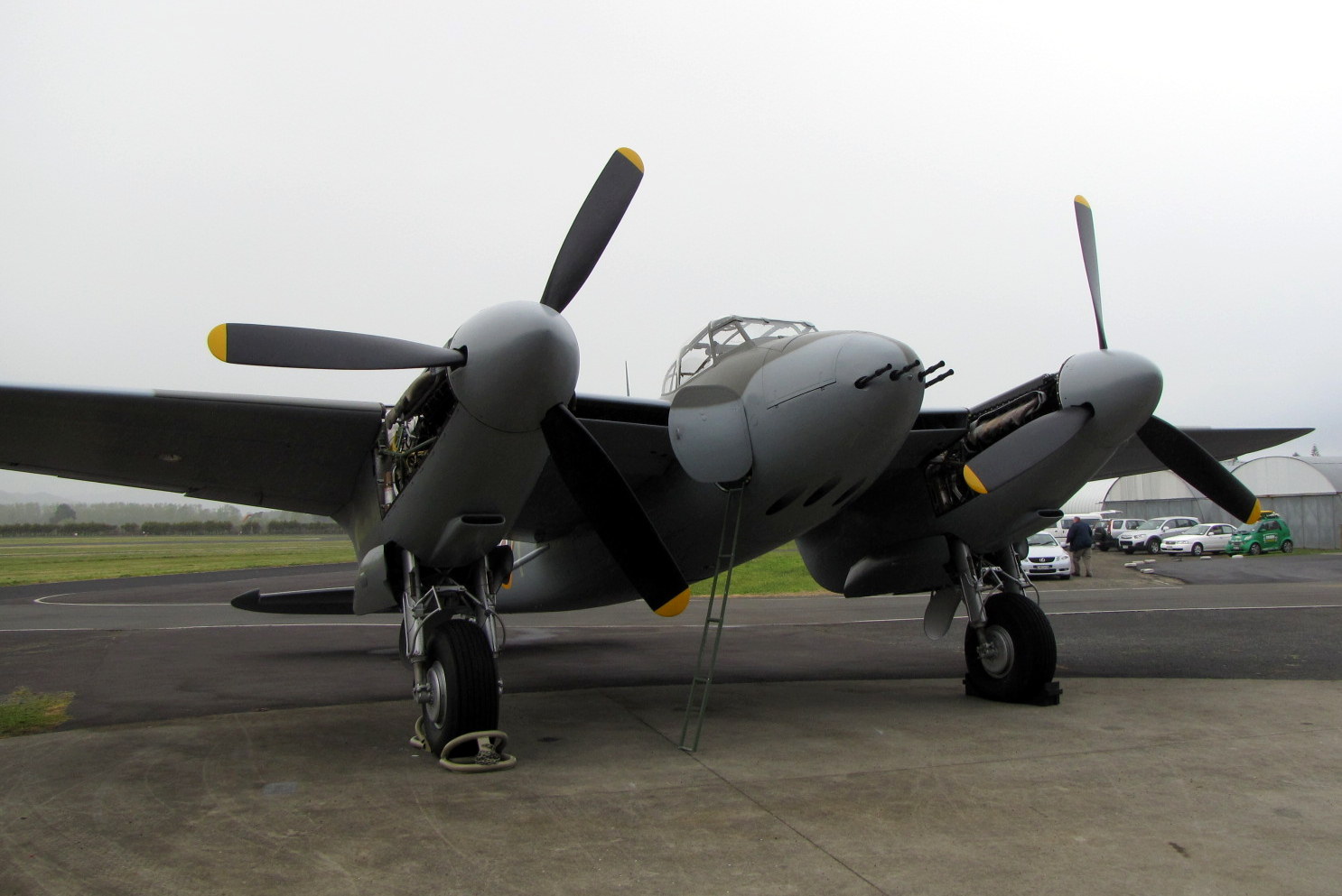 NZ Civil Aircraft: DH 98 Mosquito ZK-MOS Ready for its Debut at Ardmore ...