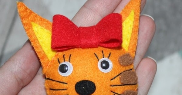 Feltro e Botões: TPN Kota em feltro