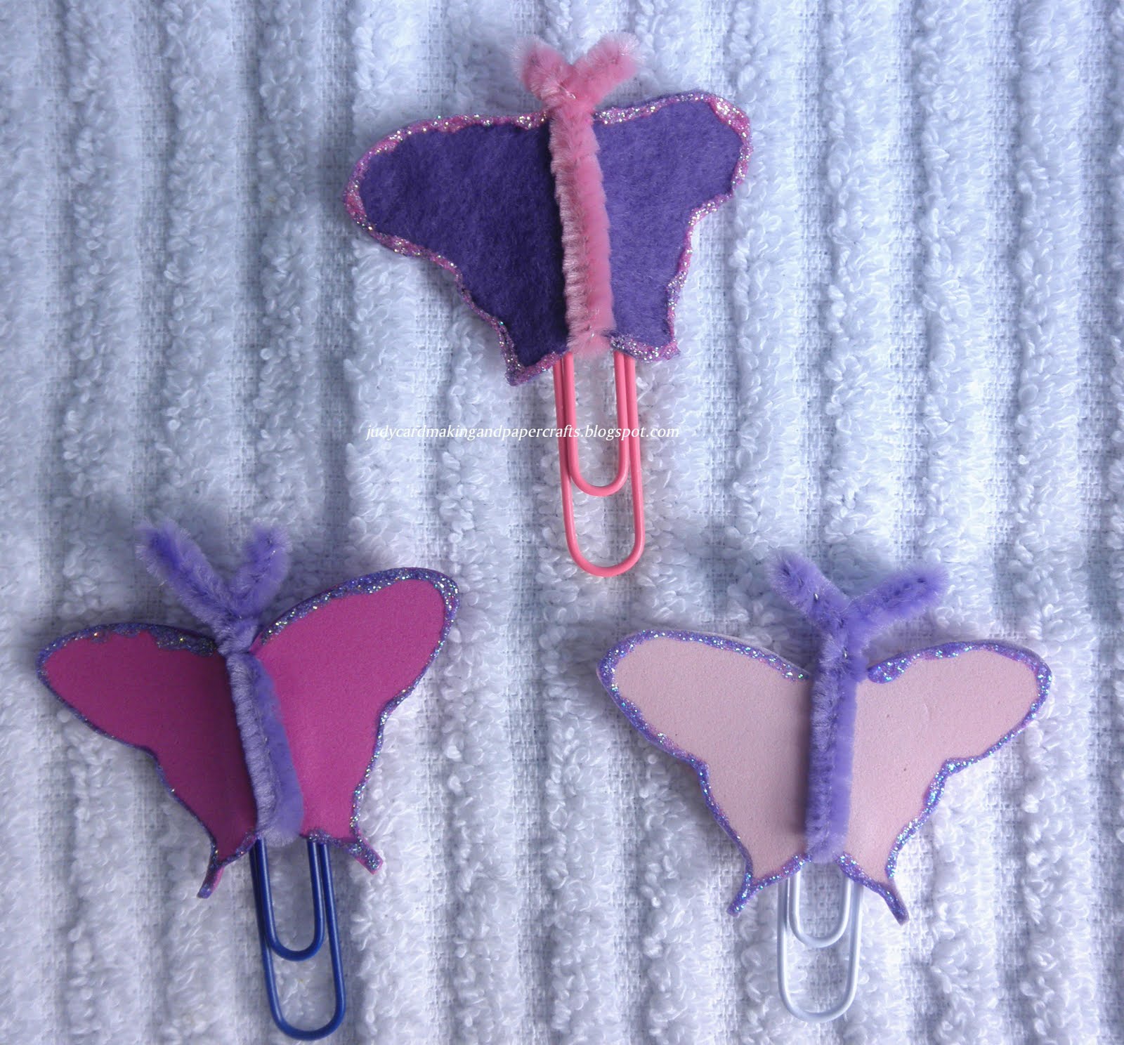 Judy's Handmade Creations: A card and... a paper clip idea!