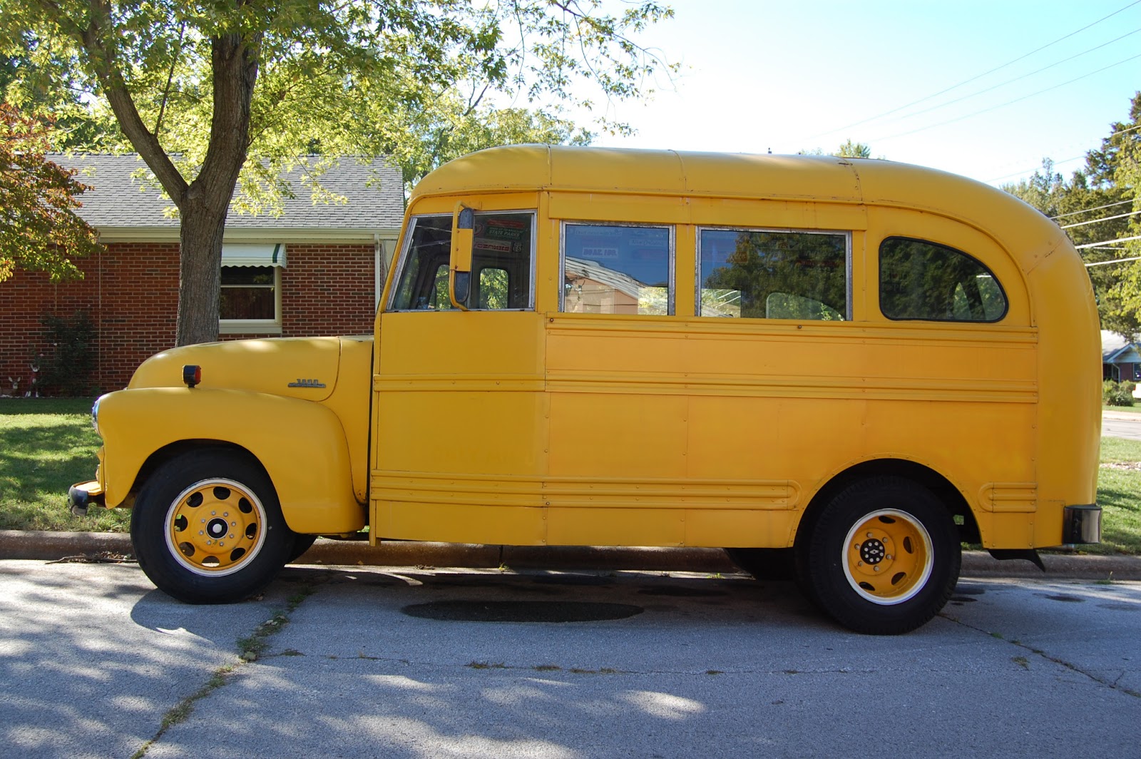 Ozark View Points: 1954 Wayne Bodied 3800 Series Chevrolet Bus