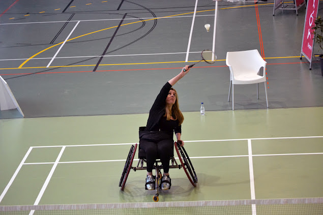 DEPORTE EN PERSONAS CON DISCAPACIDAD: BÁDMINTON ADAPTADO