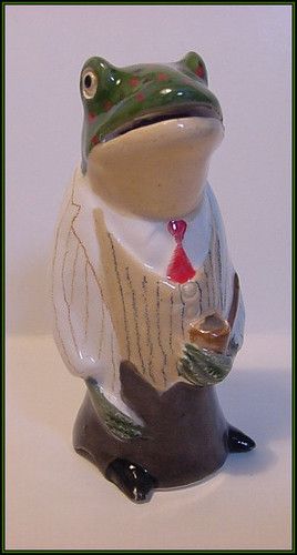 My Paisley World: Collections: Baking Pies with Pie Birds