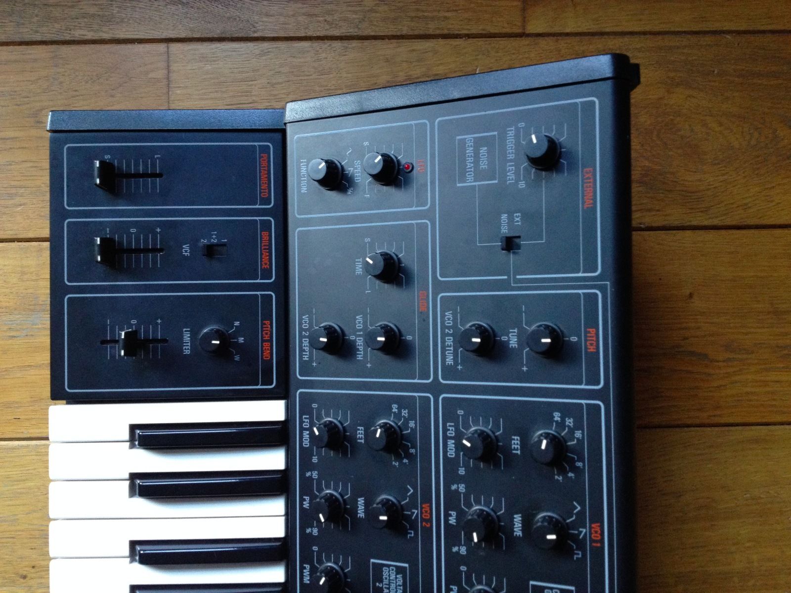 MATRIXSYNTH: Yamaha CS15 Mono Synth Synthesizer SN 3407