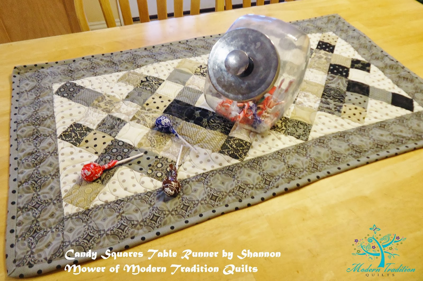 Modern Tradition Quilts: Moda Bake Shop: Candy Squares Table Runner