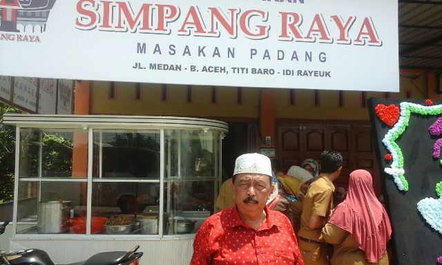 RM Simpang Raya Buka Cabang di Idi - Lentera24.com