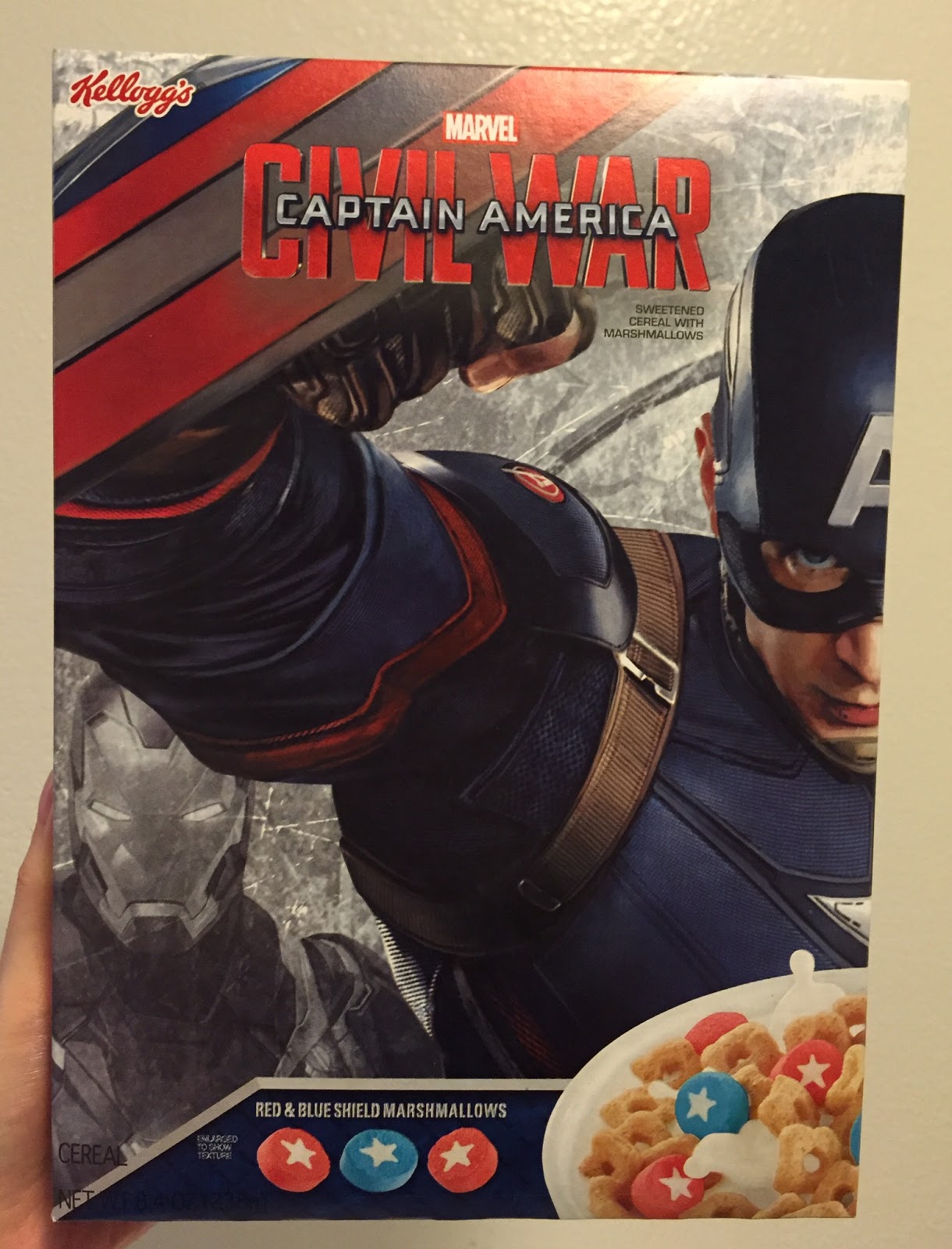 Captain America: Civil War Cereal / シビル・ウォー／キャプテン・アメリカ ~ I'm Made of ...