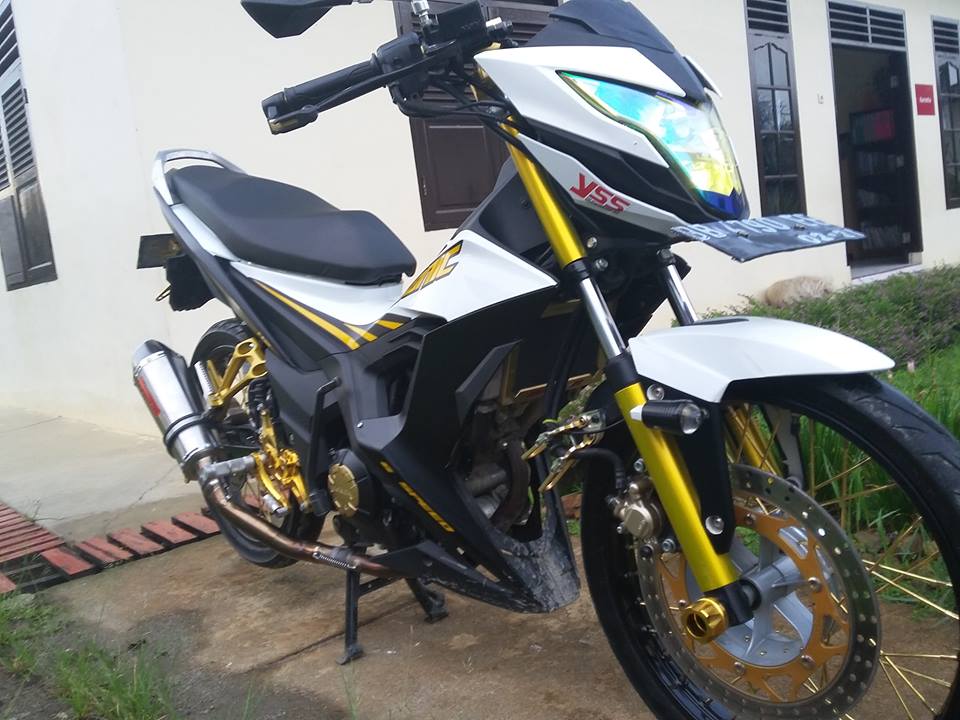 Modifikasi Sonic 150R
