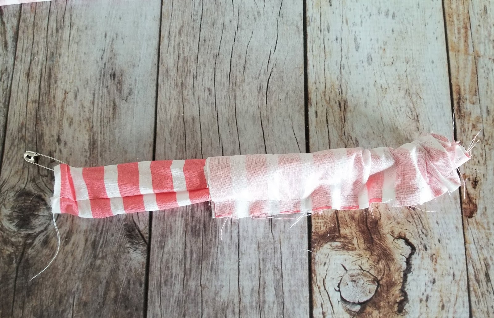 Free Bow Scrunchies Pattern | Sew Simple Home