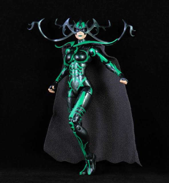 She's Fantastic: Marvel Legends SDCC Exclusive - HELA!