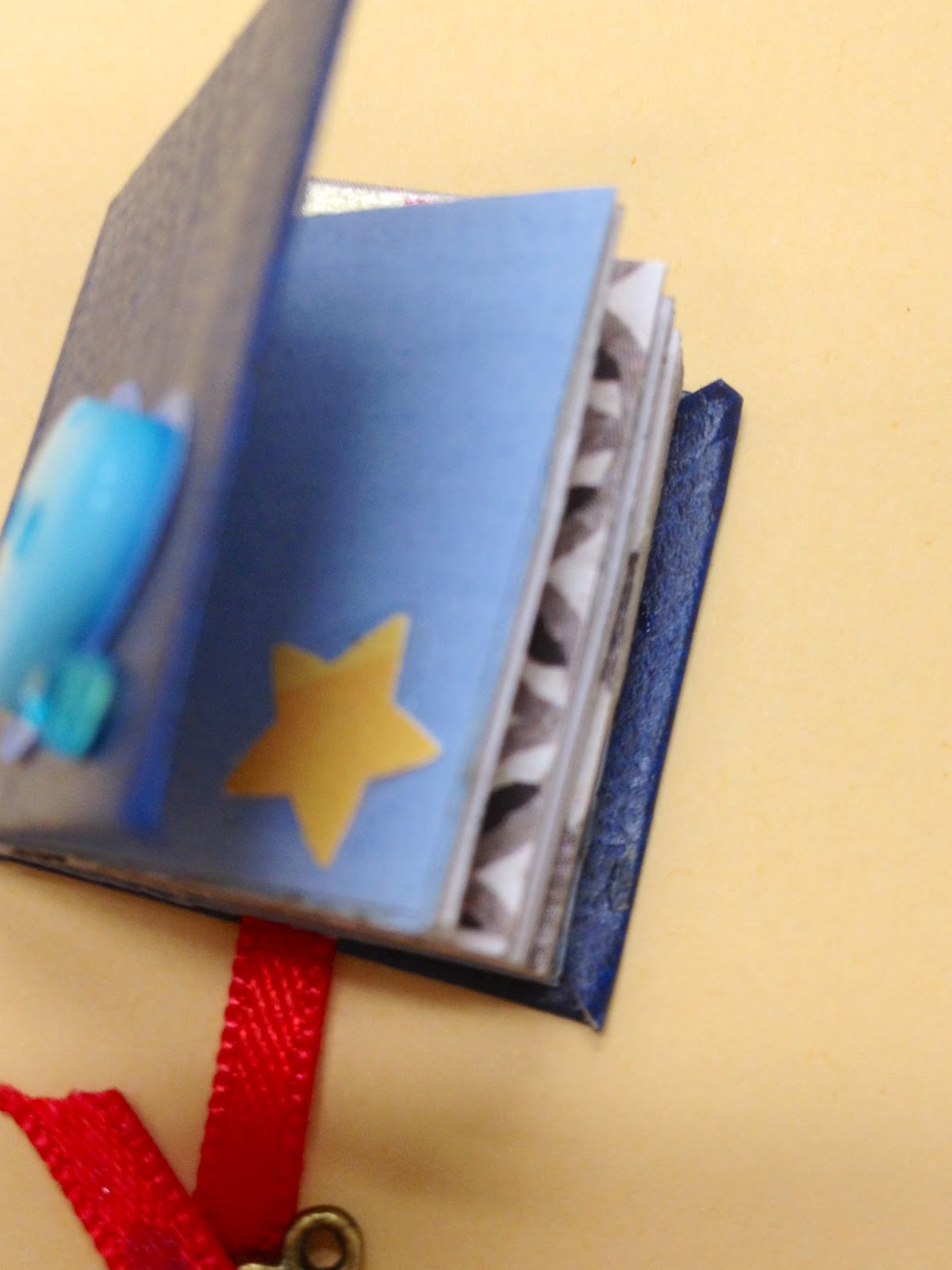 Feel the Scrap: Mini-libros