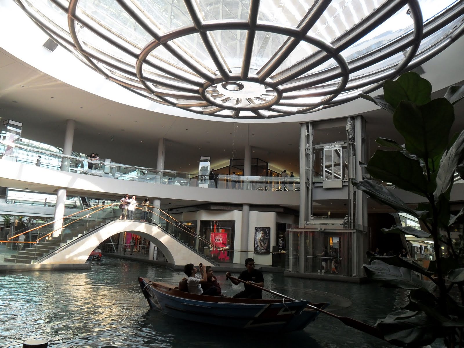 Freelance Flaneur: Singapore - The Isle of Wight of Malaysia