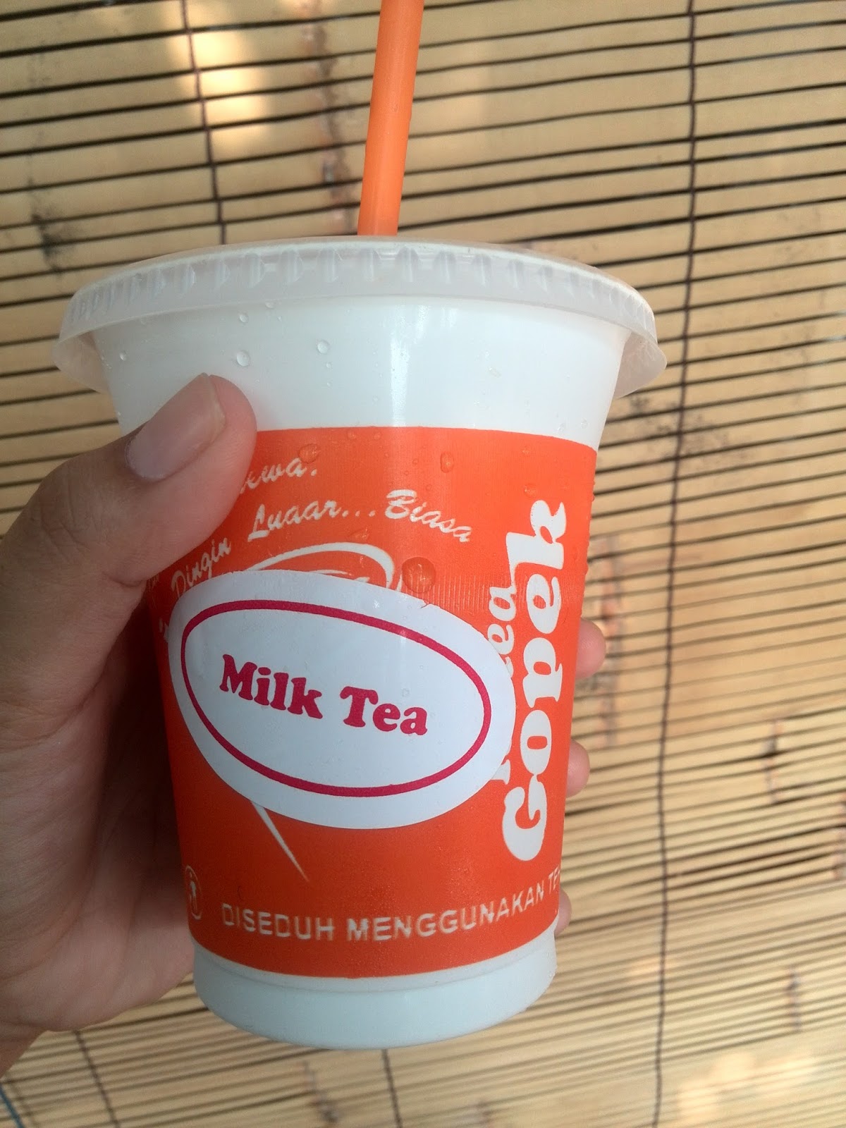 Teh Gopek: Milk Tea ~ airin alivia