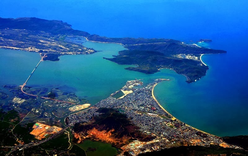 THUY DOAN: Qui Nhon City, Viet Nam