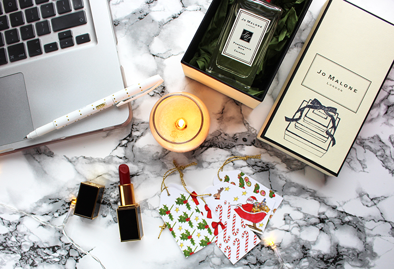 20 Blog Post Ideas for December | A Little Obsessed | Bloglovin’