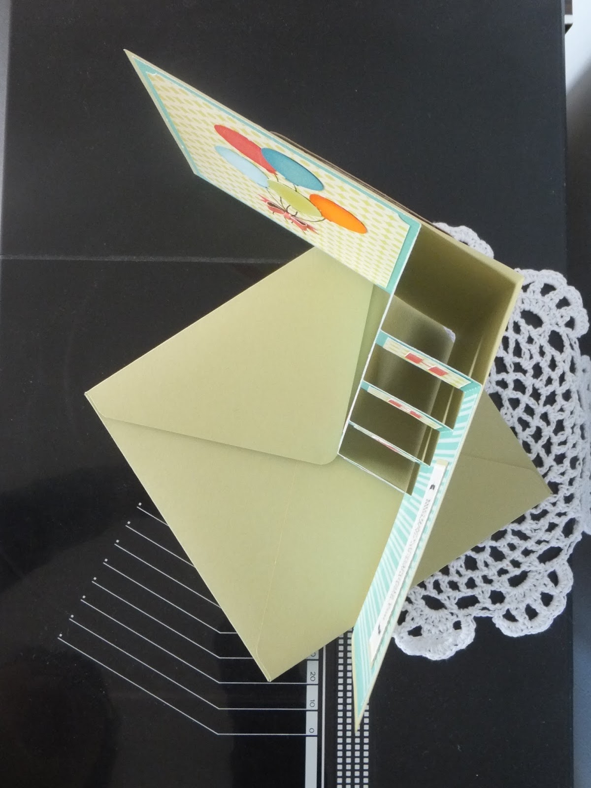 Paper Panacea: Four step pop-out card...