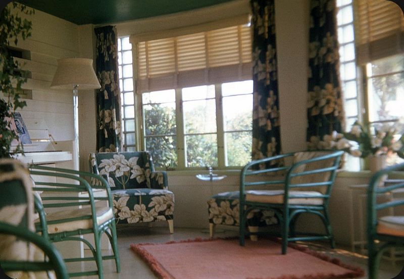 12 Cool Pics That Show Interior of a Florida Streamline Moderne House ...