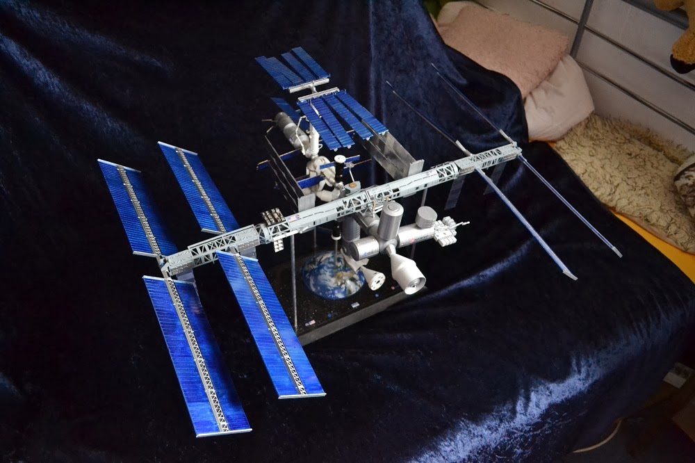 Happyscale-Modellbau: ISS Internationale Raumstation / international ...