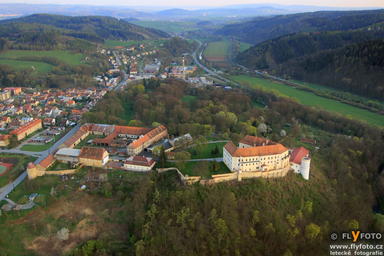 FLyFOTO letecká fotografie a video: Letovice