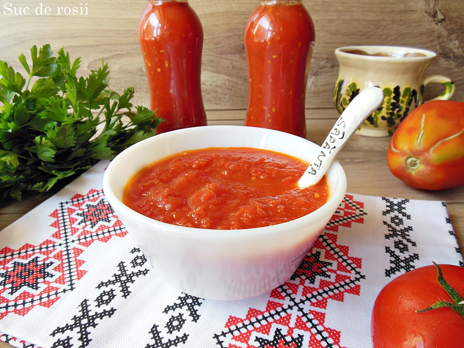 Rocsy in bucatarie: Suc de rosii