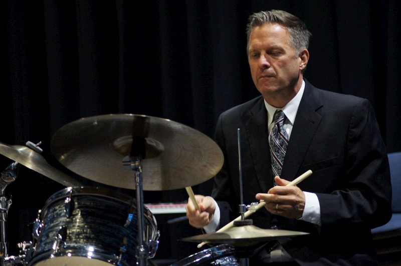 FOUR ON THE FLOOR: Joe Farnsworth Vienna