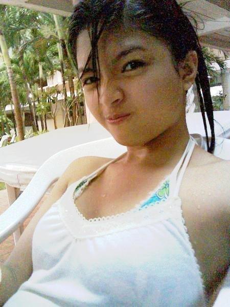 The Iskandaloso Group - Filipina Beauties: Abegail Suarez