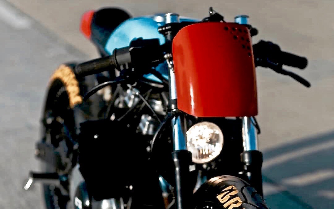 Lucky Suzy - Inazuma café racer