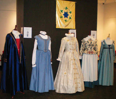 Ancient costume's Blog: Have A Look At Renaissance Clothing