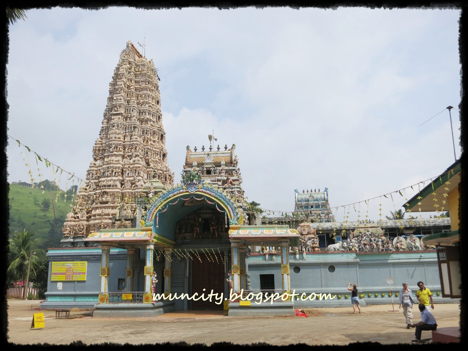 Lalalaland...: The Small Miracle : Sri Lanka - Matale