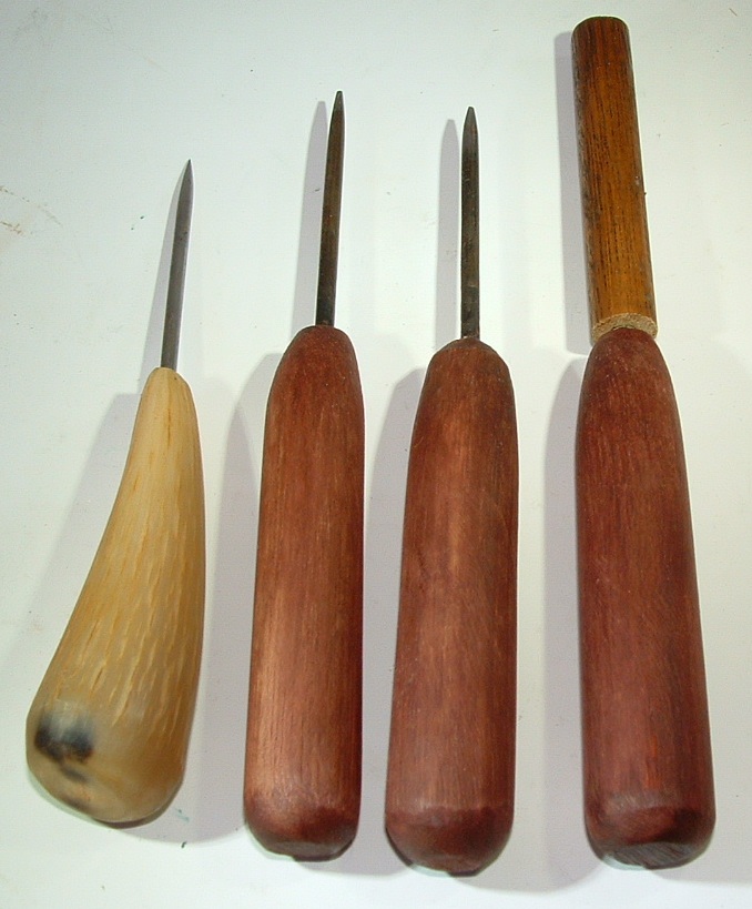 A Woodsrunner's Diary: Primitive and Period Living Skills.