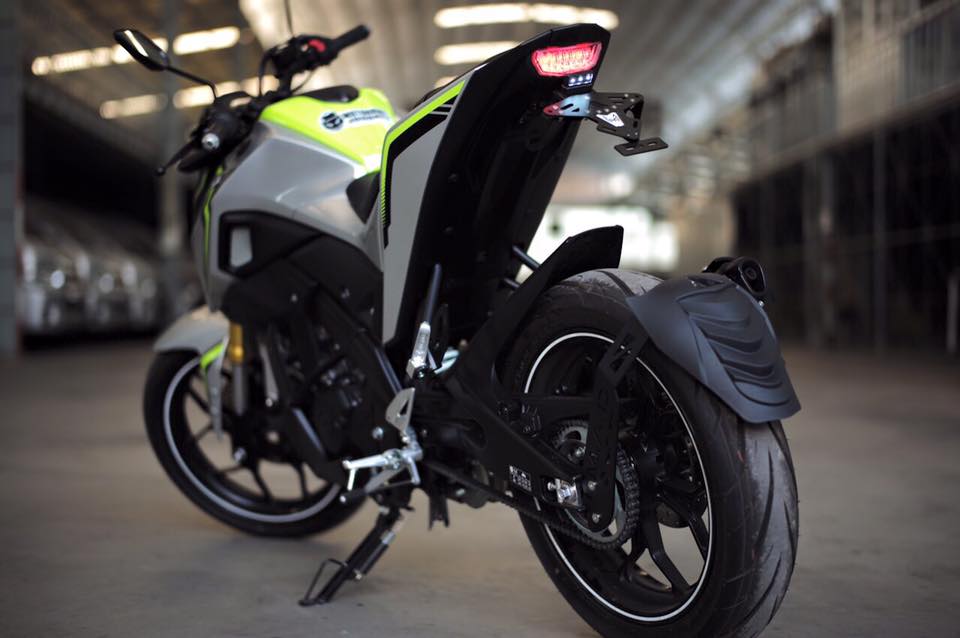 Yamaha M-SLAZ 150 ~ FirstWagon