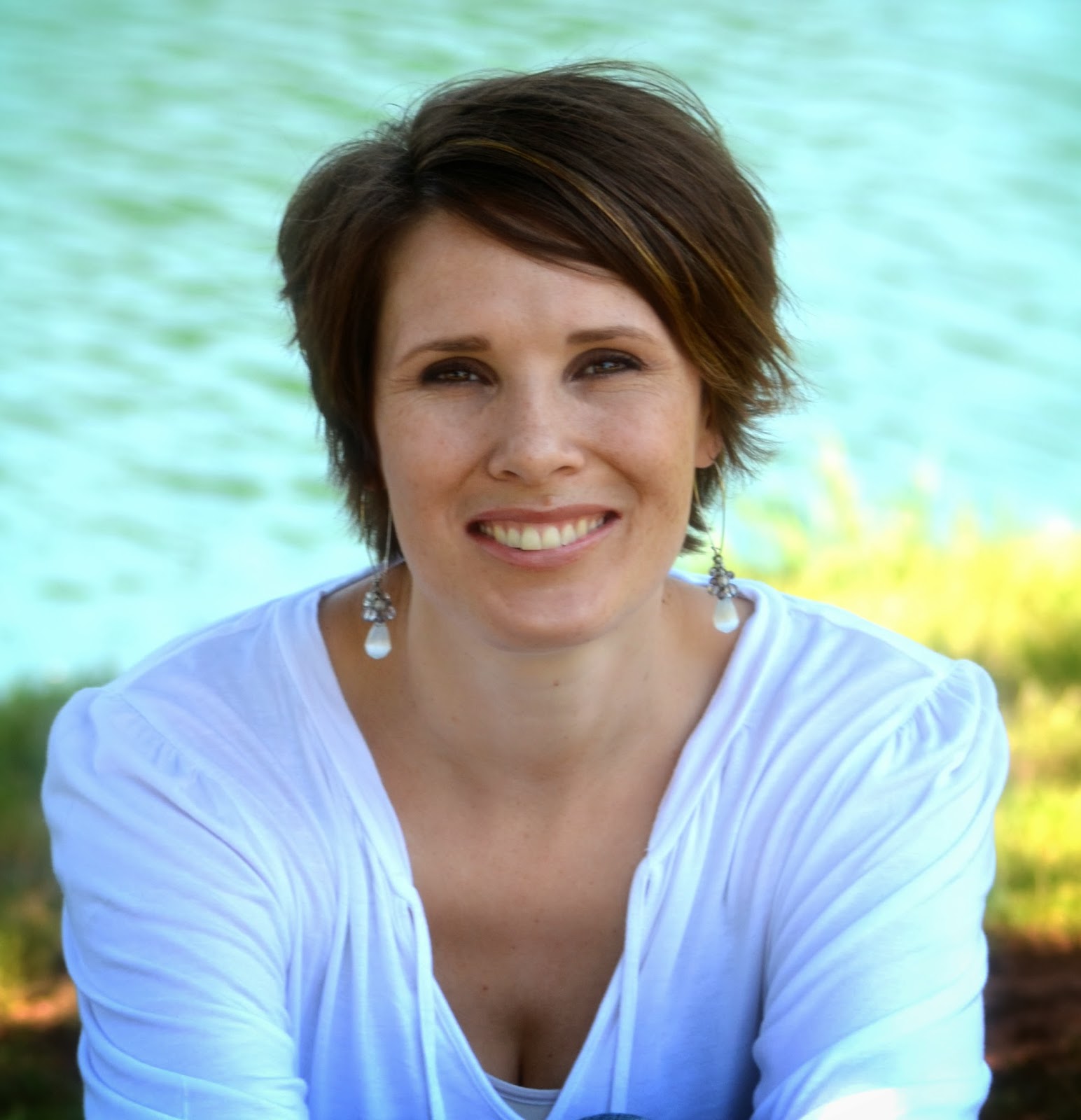 Novel Matters: The Carpe Annum Interviews: Ariel Lawhon