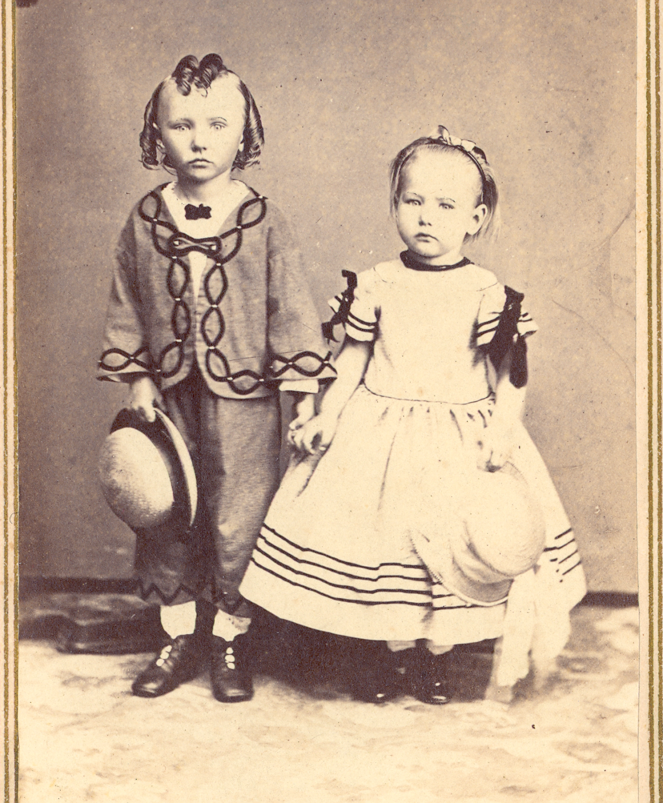 Olive Tree Genealogy Blog: Identifying Ancestor Photos: Cartes de Visite