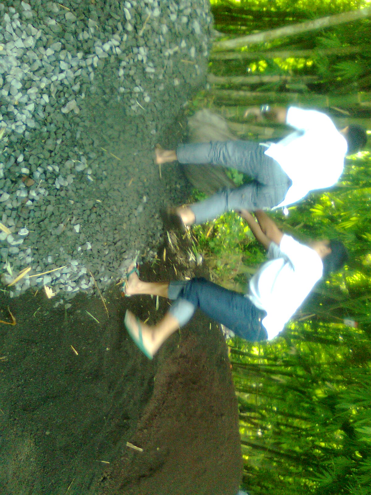 p2mtiga: Kegiatan Kerja Bakti di Desa Ciela Kecamatan Bayongbong ...