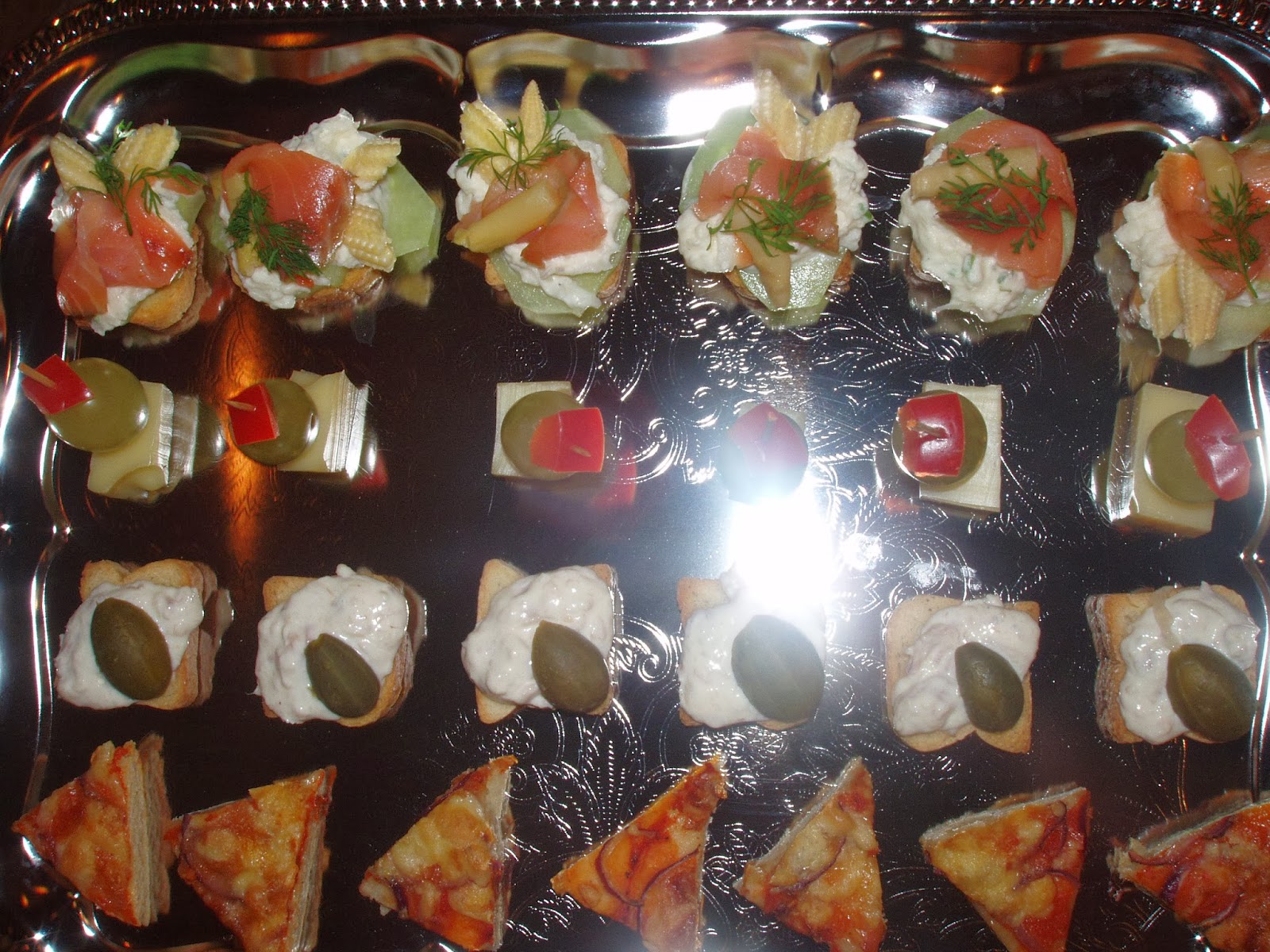 Serviceassistent: Canapeer