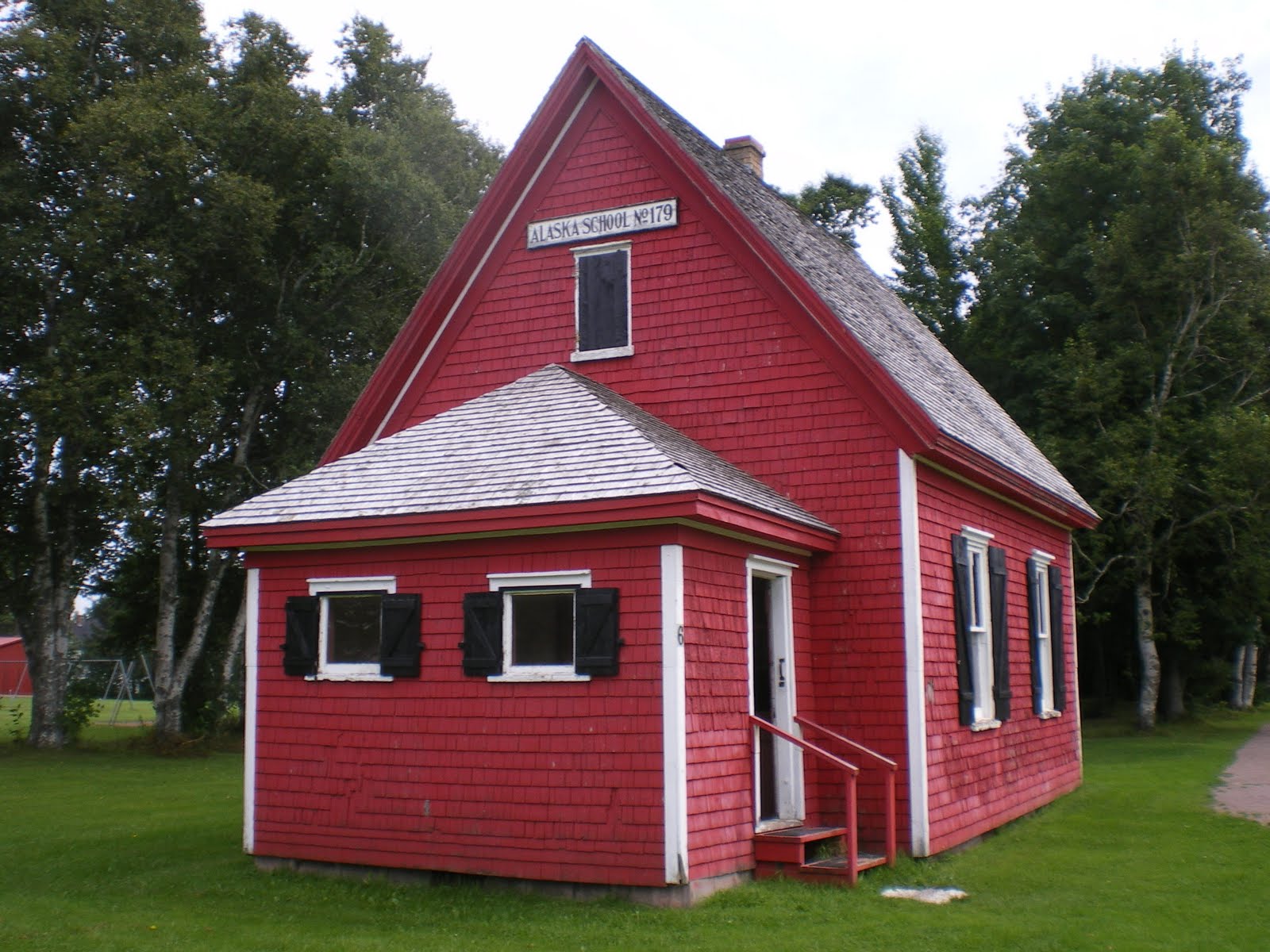 P.E.I. Heritage Buildings: Alaska (P.E.I.) Schoolhouse