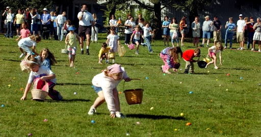 THE WADE CREEK HOUSE in Estacada: ESTACADA Easter Egg Parade & Egg Hunt