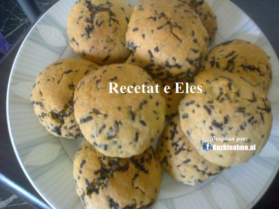 KuzhinaIme.al: Biskota me copa cokollate. (Receta nga Ela Kotarja ...