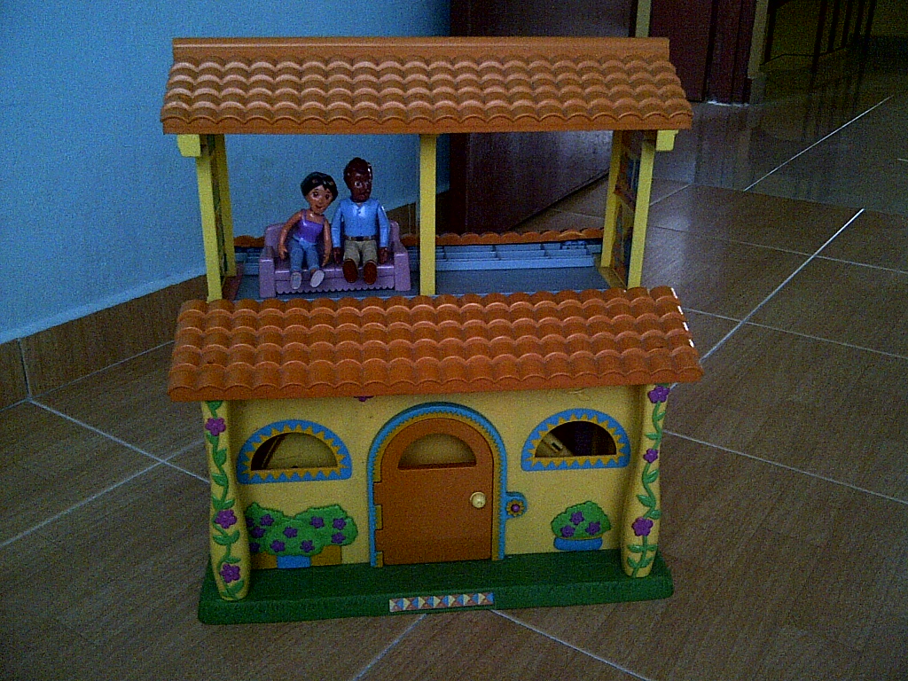 SPECIAL TOYS SHOP: FISHER PRICE GIANT TALKING HOUSE