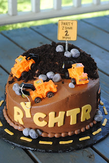 Country Cupboard Cakes: Road Construction Cake