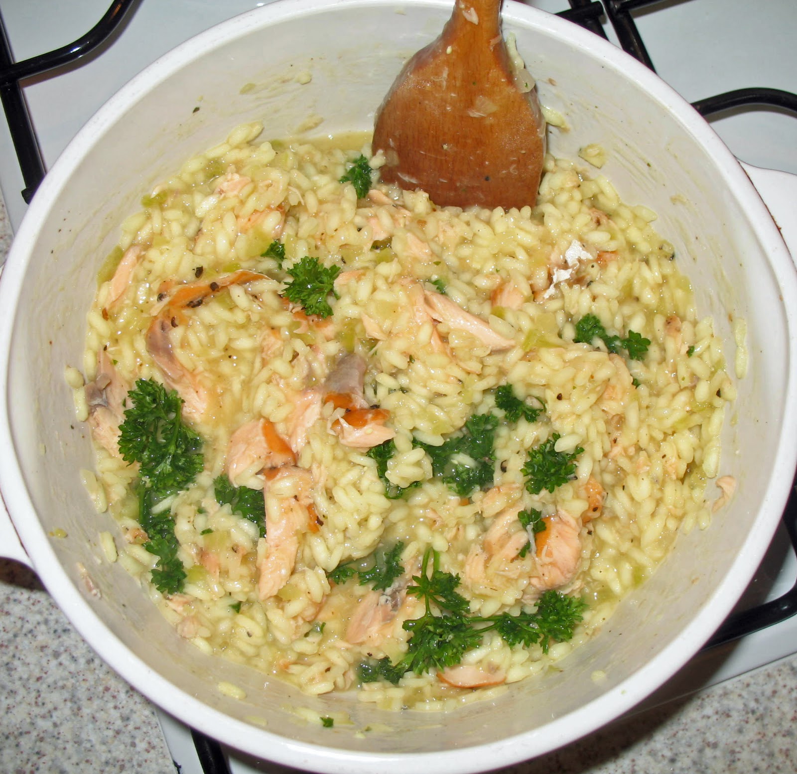 The Happy Housewife: Hot Smoked Salmon Risotto