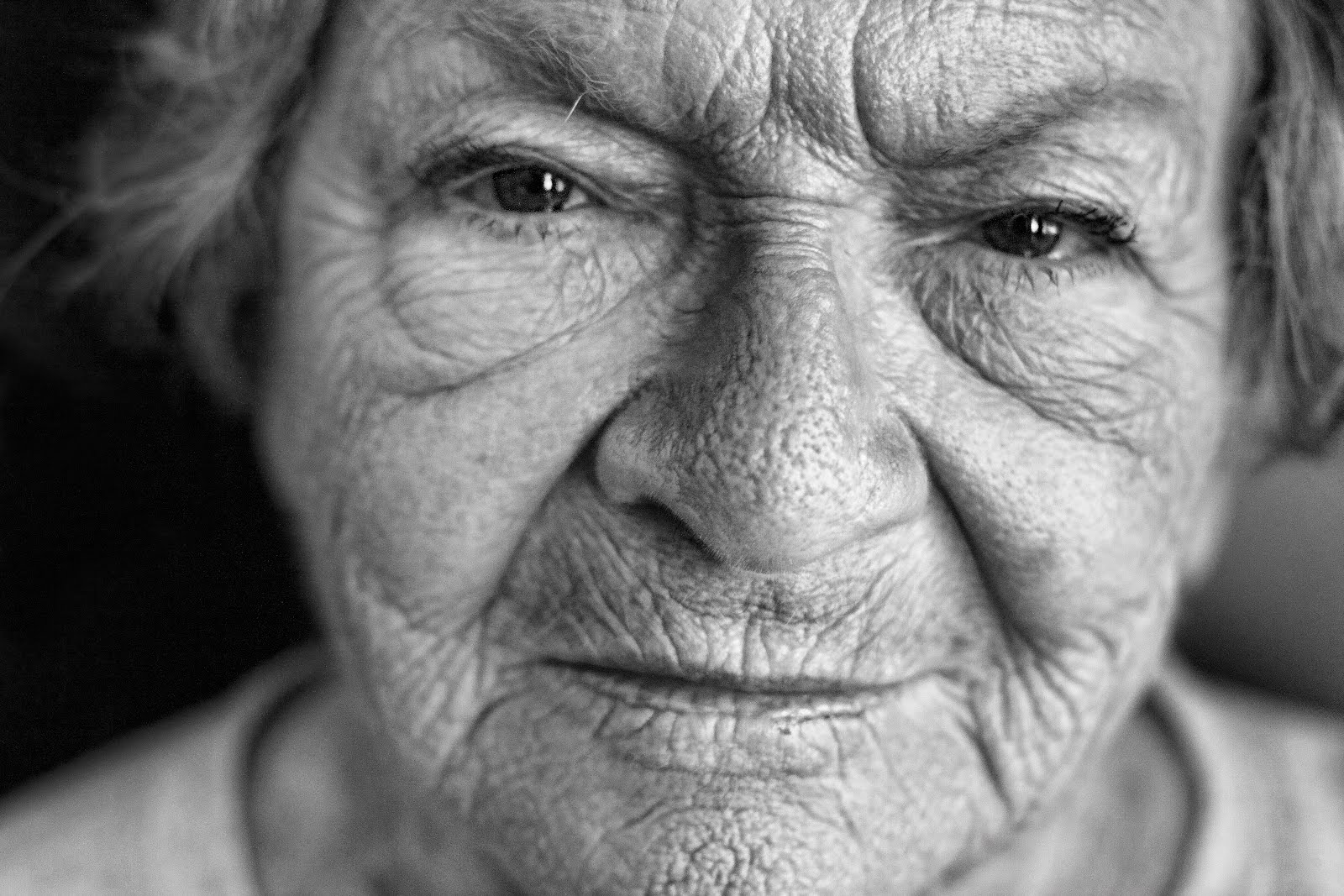 Diana's Photography Journey: Old Women (Black and White)