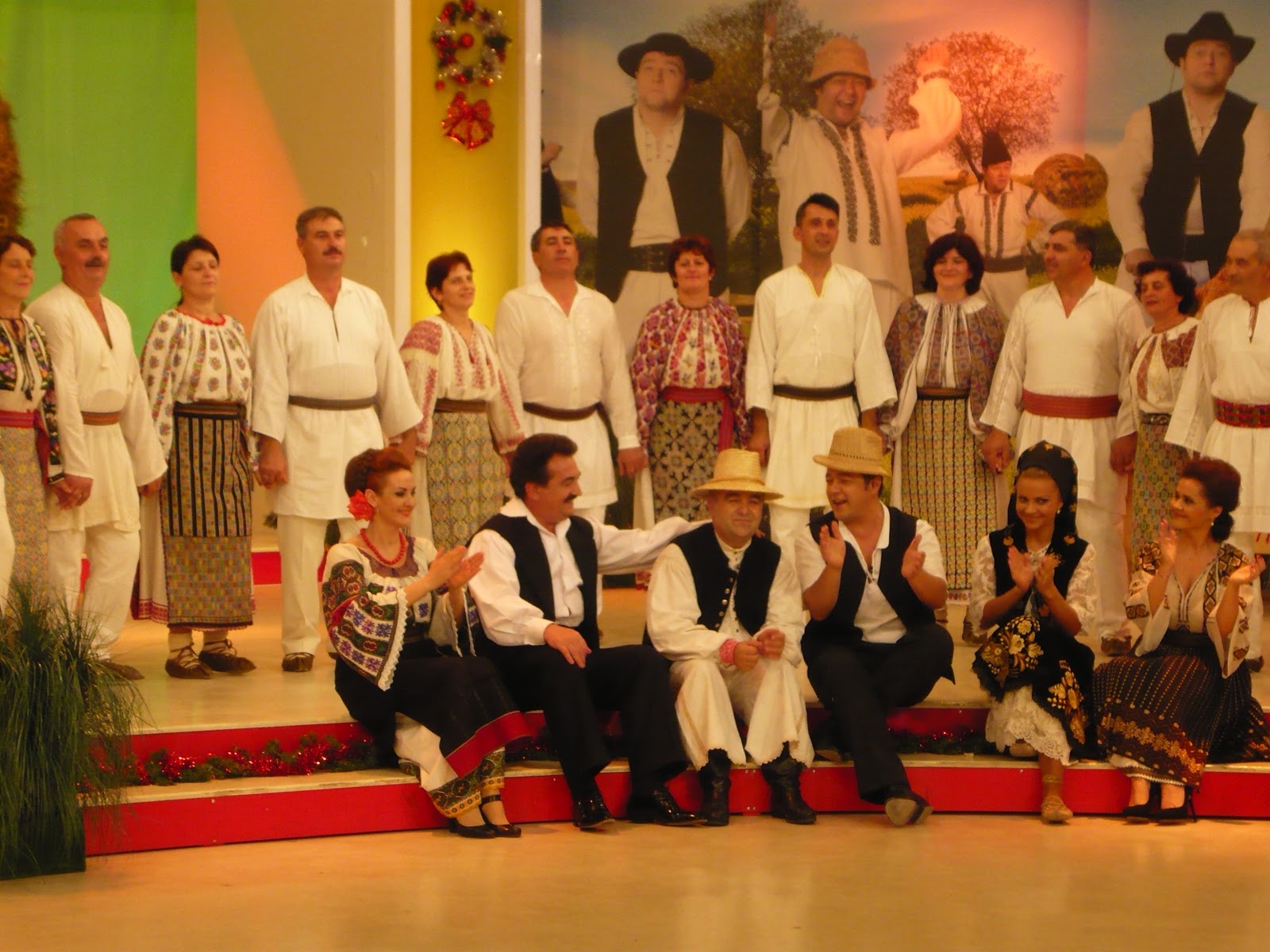 Biblioteca „General Nicolae Ciobanu” Costeşti Vâlcea: Ansamblul ...